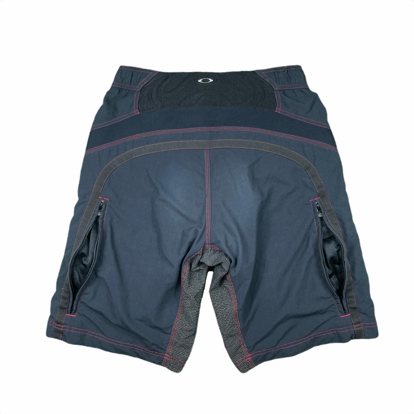 2000s Oakley MTB shorts insidetag